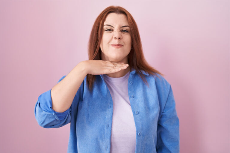 How To Get Rid Of Under Chin Fat Without Surgery | Lumière Clinic